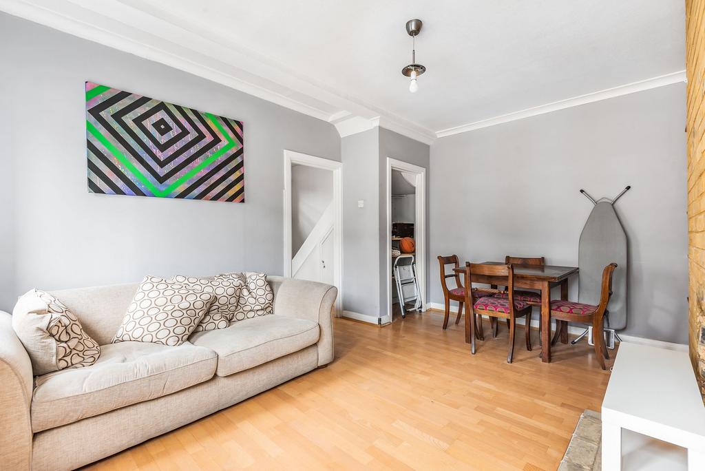 Pages Walk, London, SE1 2 bed flat - £1,900 pcm (£438 pw)