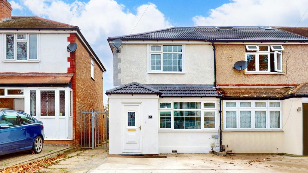 Whittington Avenue, Hayes UB4 3 bed end of terrace house to rent - £ ...