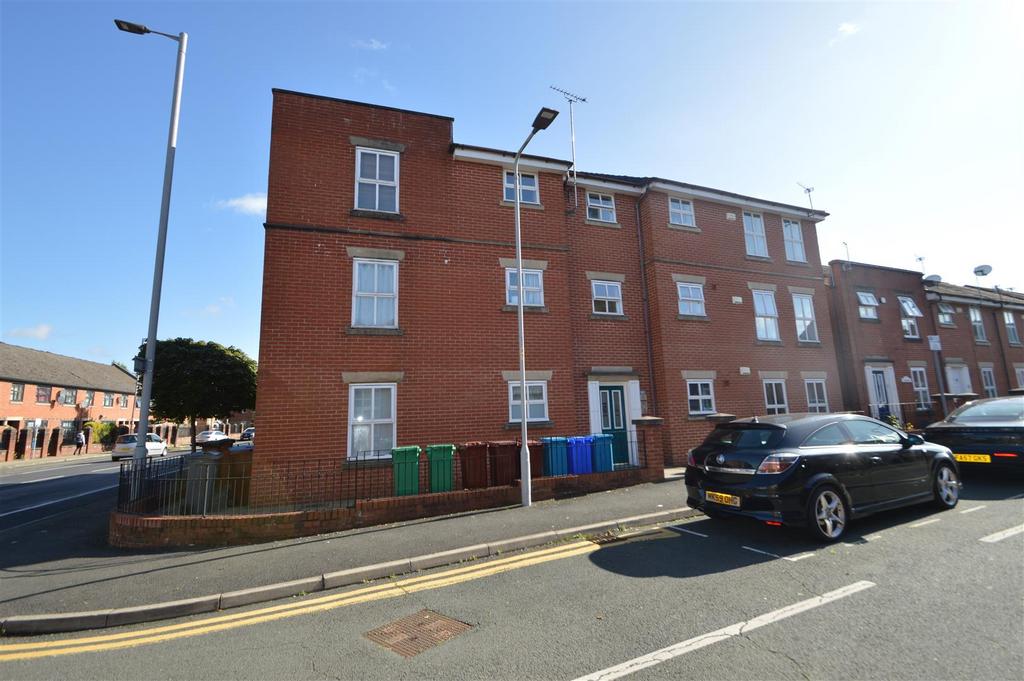 Heron Street, Manchester M15 1 bed flat for sale - £97,500