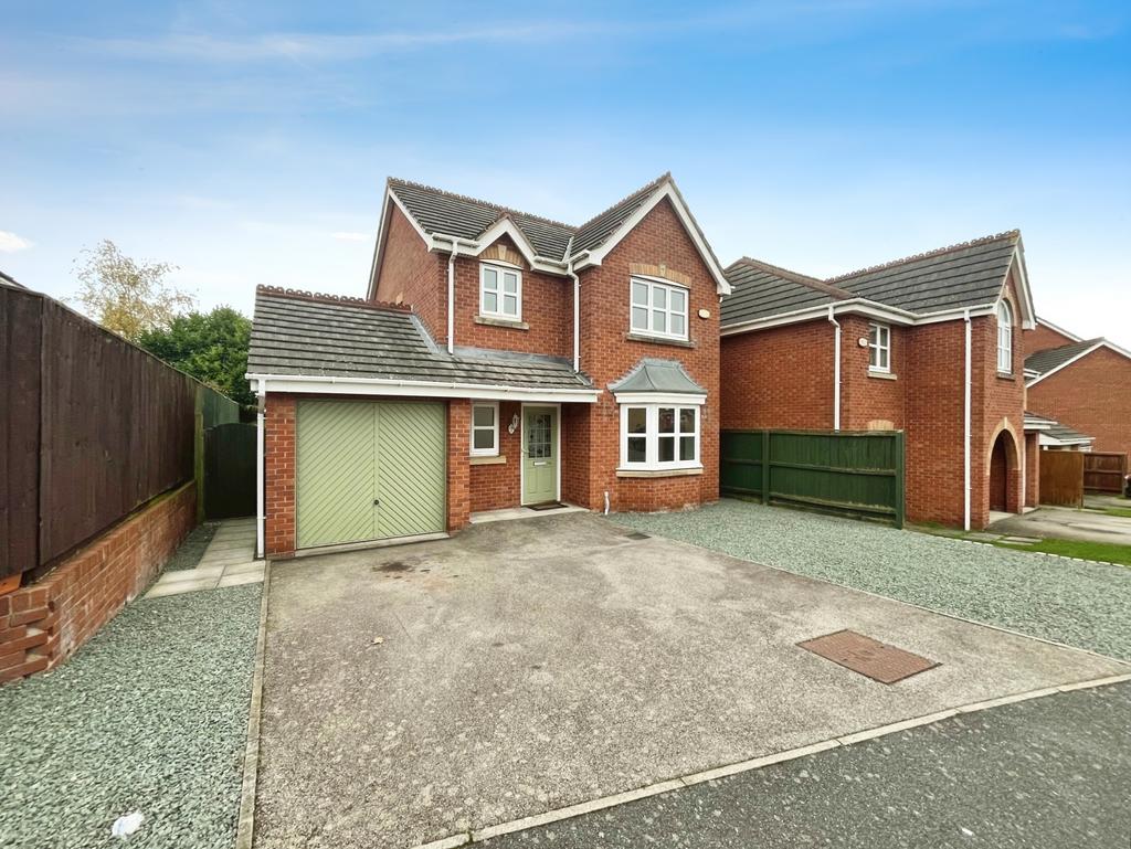 Southside Road, Leicestershire LE3 3 bed detached house - £300,000
