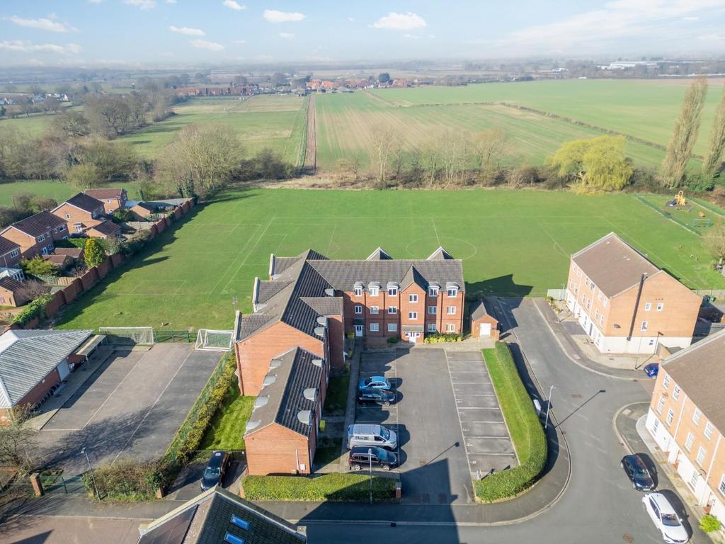 Field View House, Old School Walk, York 2 bed apartment for sale - £175,000