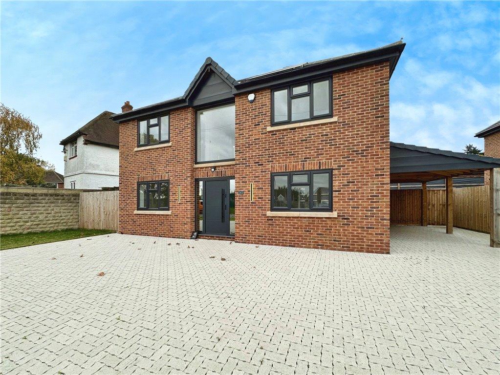 Old Bath Road, Calcot, Reading 4 bed detached house for sale - £600,000