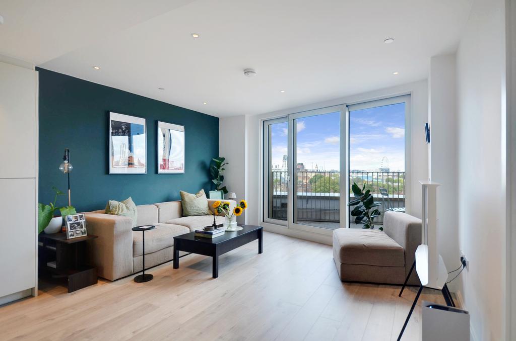 at 281 Kennington Lane, London... 1 bed apartment - £580,000