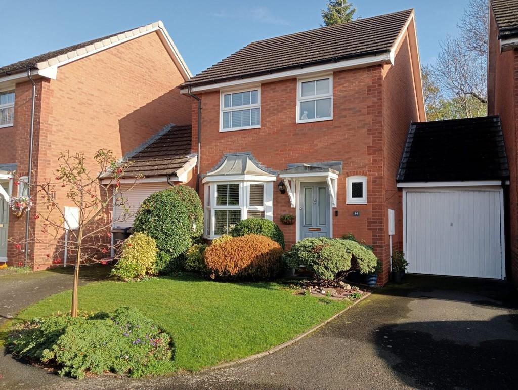 Miniva Drive, Sutton Coldfield B76 3 bed link detached house - £330,000