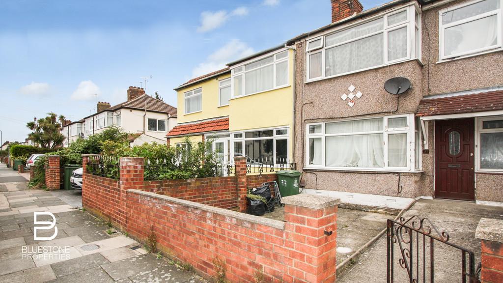 Overton Road, Abbey Wood 3 bed terraced house - £2,199 pcm (£507 pw)
