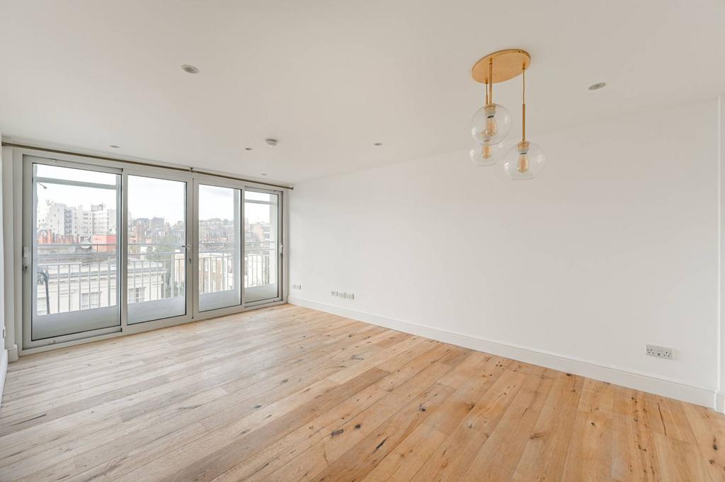 Royal Avenue, Chelsea, London, SW3 2 bed flat - £1,200,000
