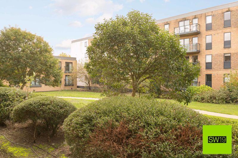 Durnsford Road, London SW19 1 bed apartment for sale - £285,000