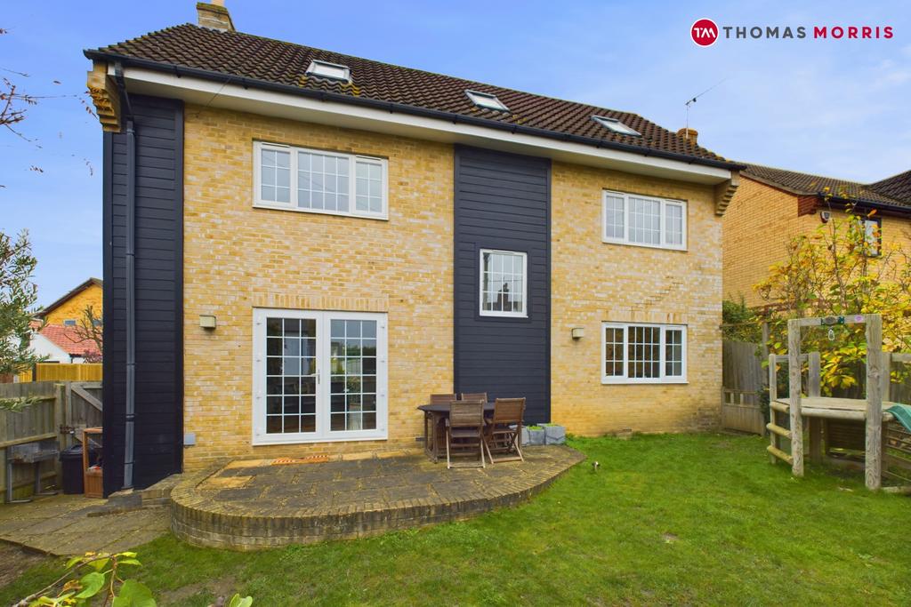 London Lane, St. Neots PE19 5 bed detached house - £450,000