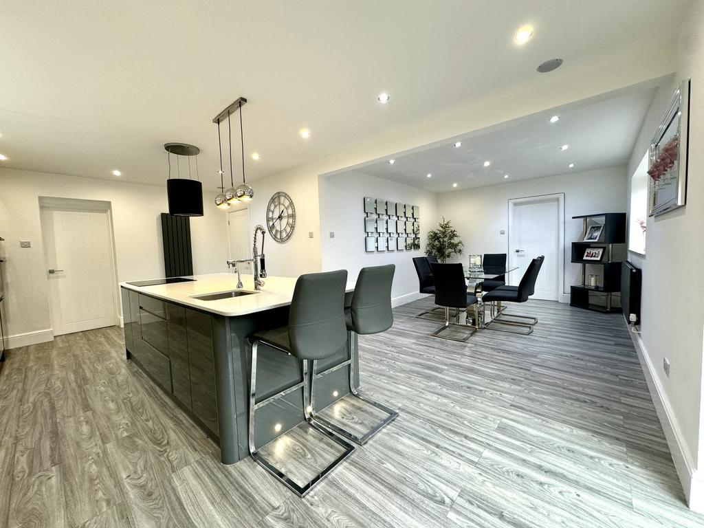 Heolgerrig, Merthyr Tydfil CF48 5 bed detached house - £599,995