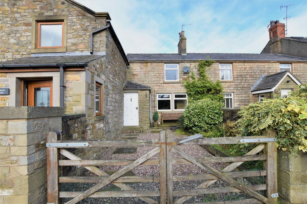 Osbaldeston Lane, Osbaldeston, BB2 3 bed terraced house - £850 pcm (£ ...