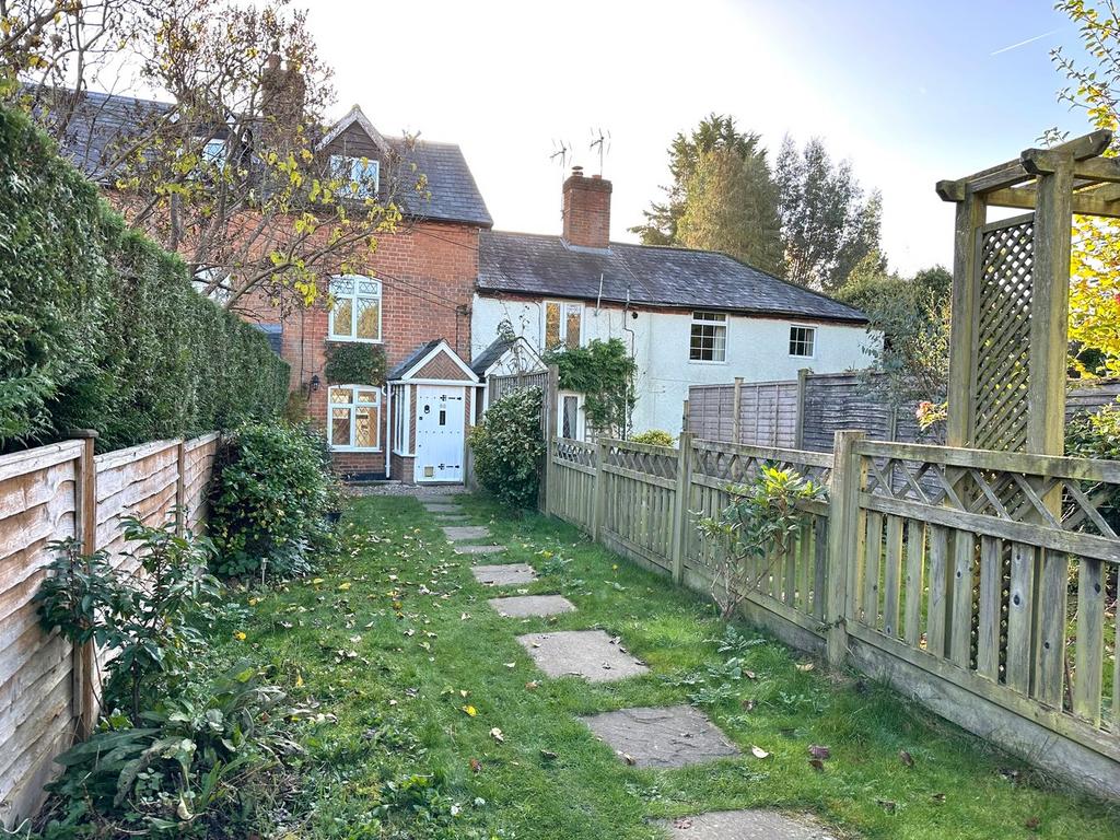 Ley Hill HP5 3 bed cottage - £450,000