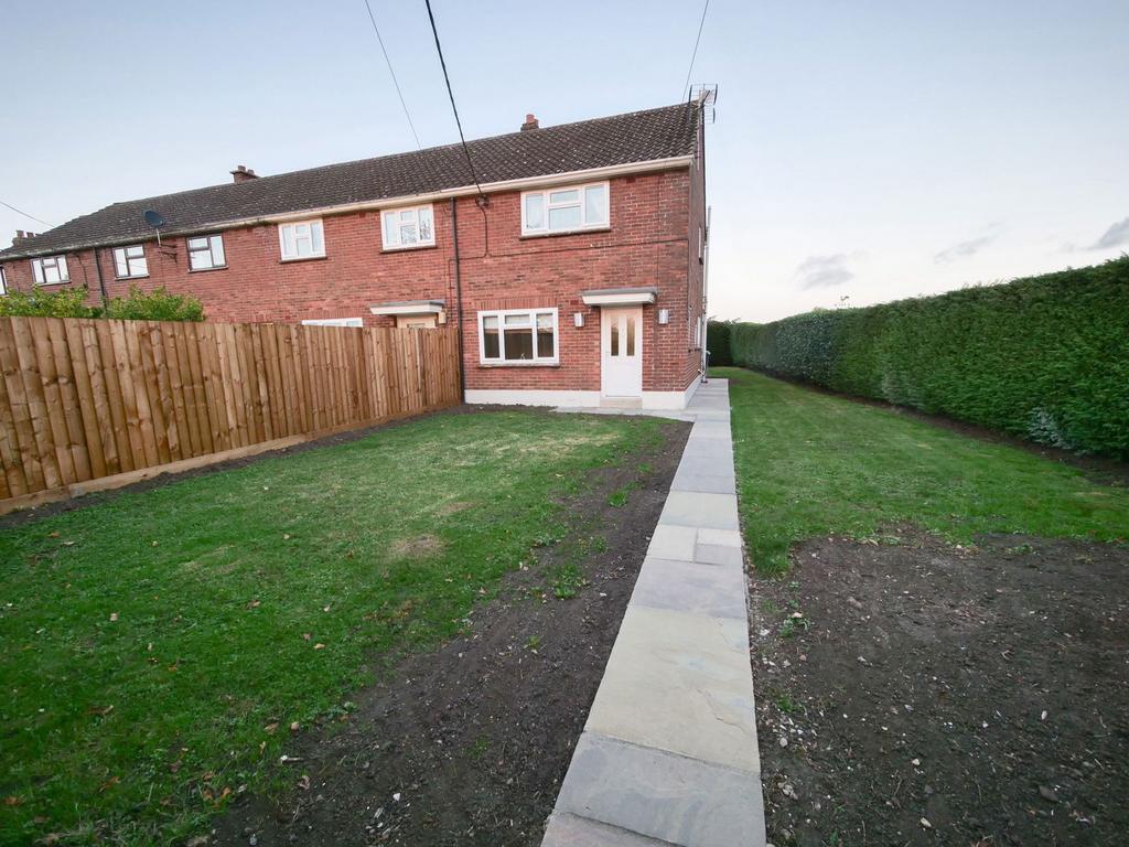 Greenlands, Bedfield, Suffolk 2 bed semi-detached house for sale - £250,000