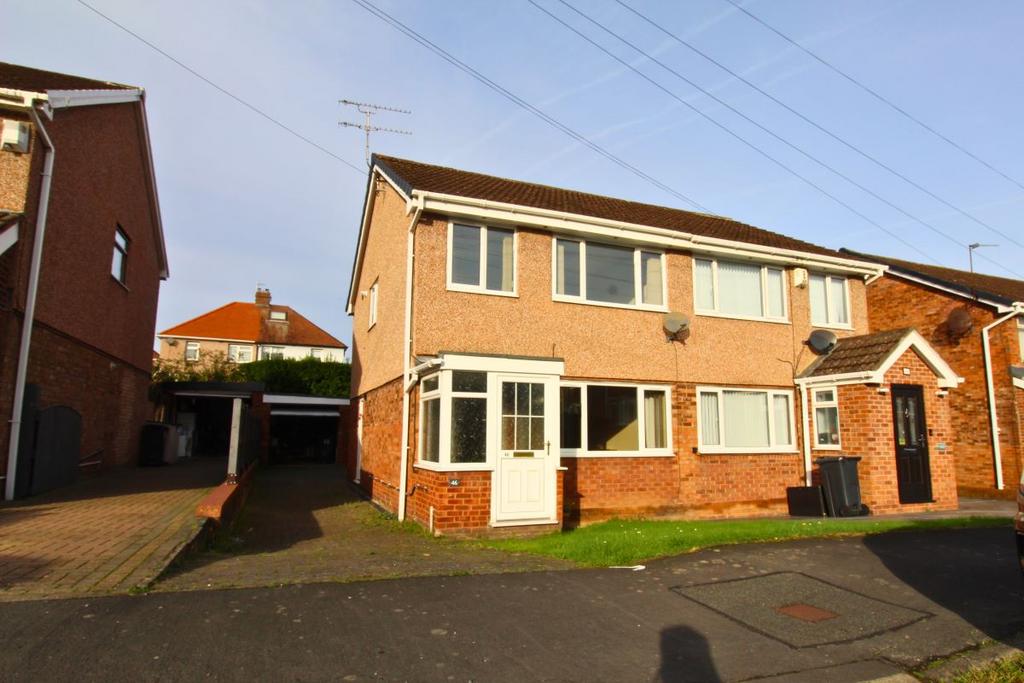 Cae Hir, Flint CH6 3 bed semi-detached house - £150,000