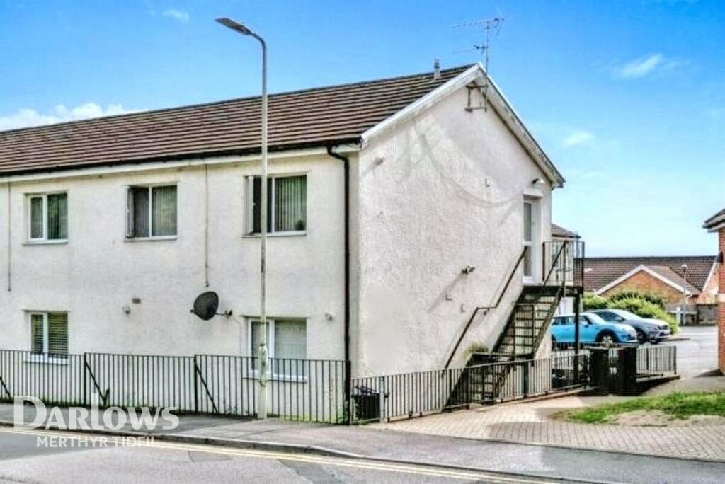Victoria Street, Dowlais, Merthyr Tydfil 1 bed flat for sale - £65,000