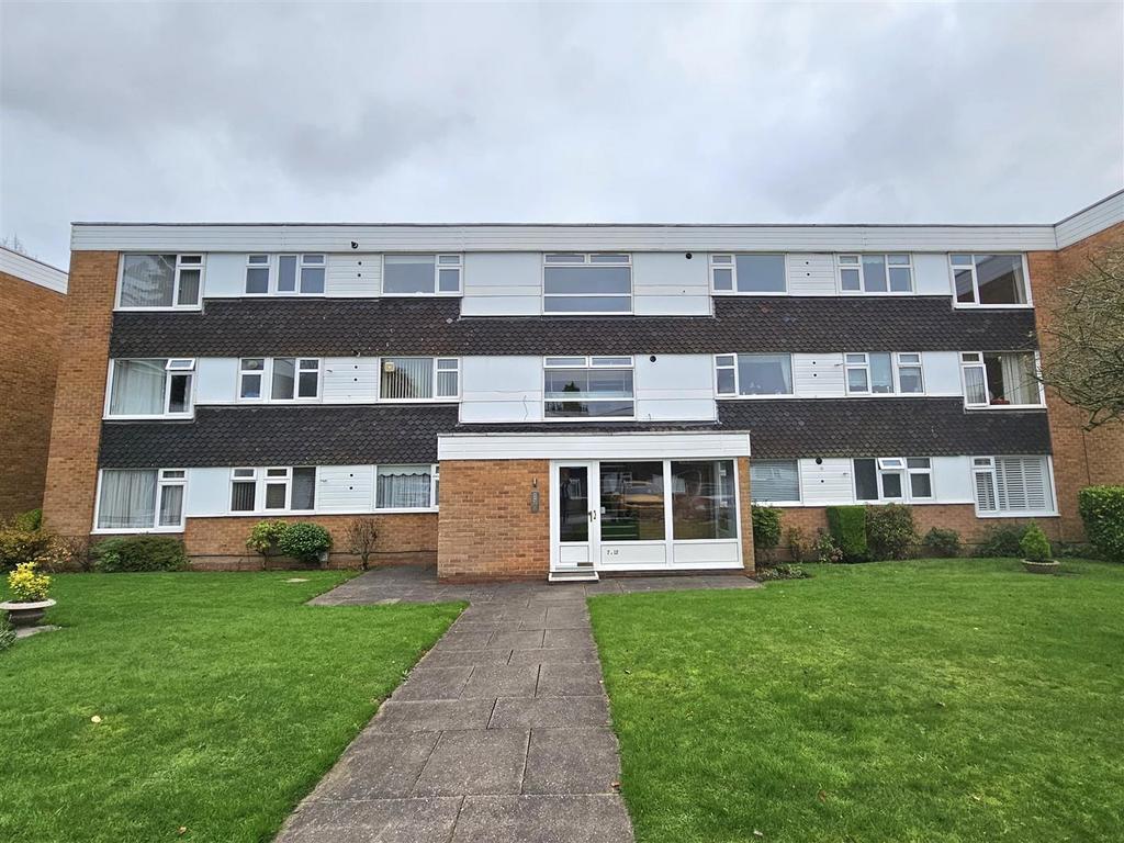White Falcon Court, Alder Park Road... 2 bed apartment - £280,000