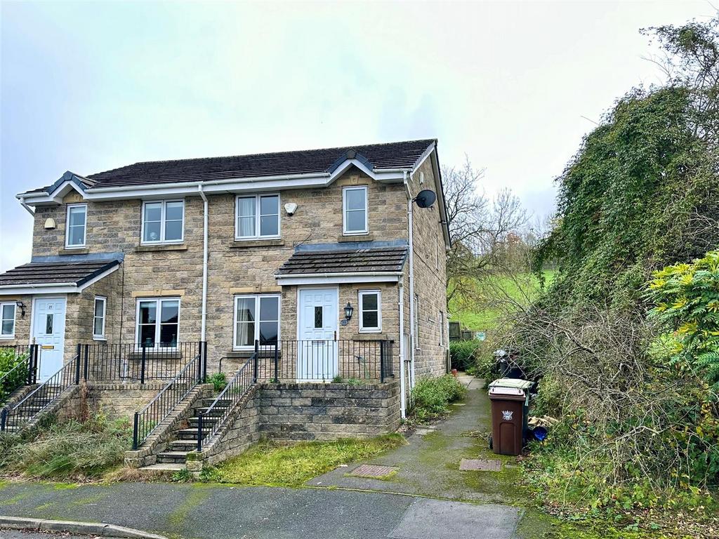 Homestead Way, Chapel-en-le-frith... 4 bed semi-detached house for sale ...