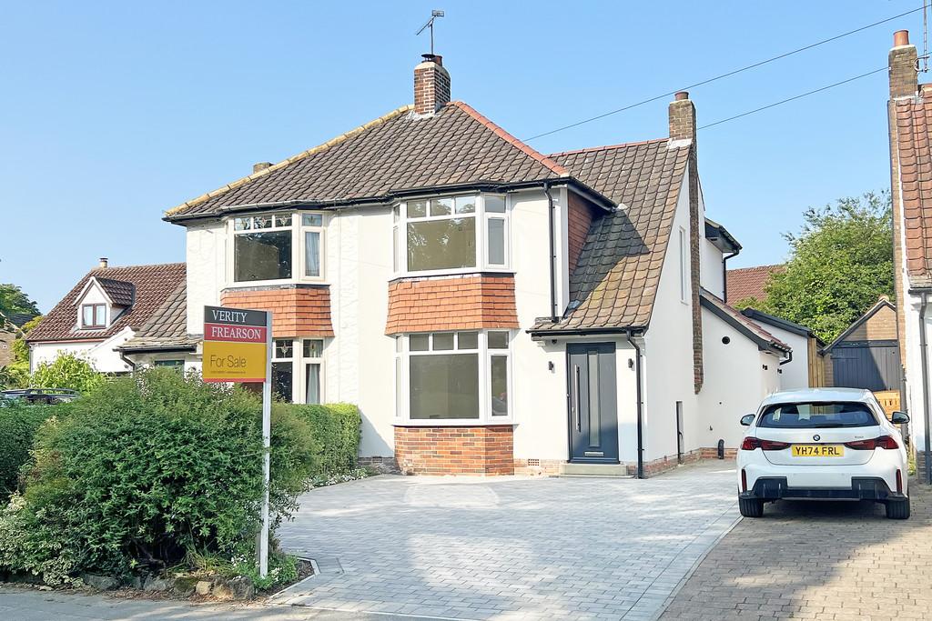 Yew Tree Lane, Harrogate 3 bed semi-detached house for sale - £459,950