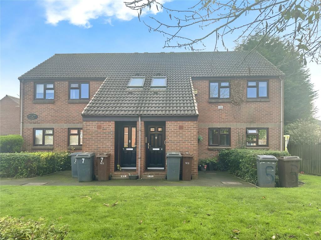Anston Way, Wolverhampton WV11 2 bed flat for sale - £95,000