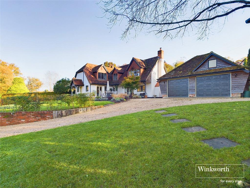 Rotten Row, Tutts Clump, Reading... 5 bed detached house for sale - £ ...