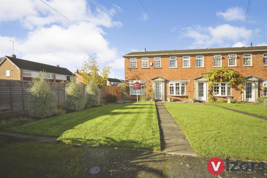 Georgian Close, Alcester 3 bed end of terrace house - £260,000