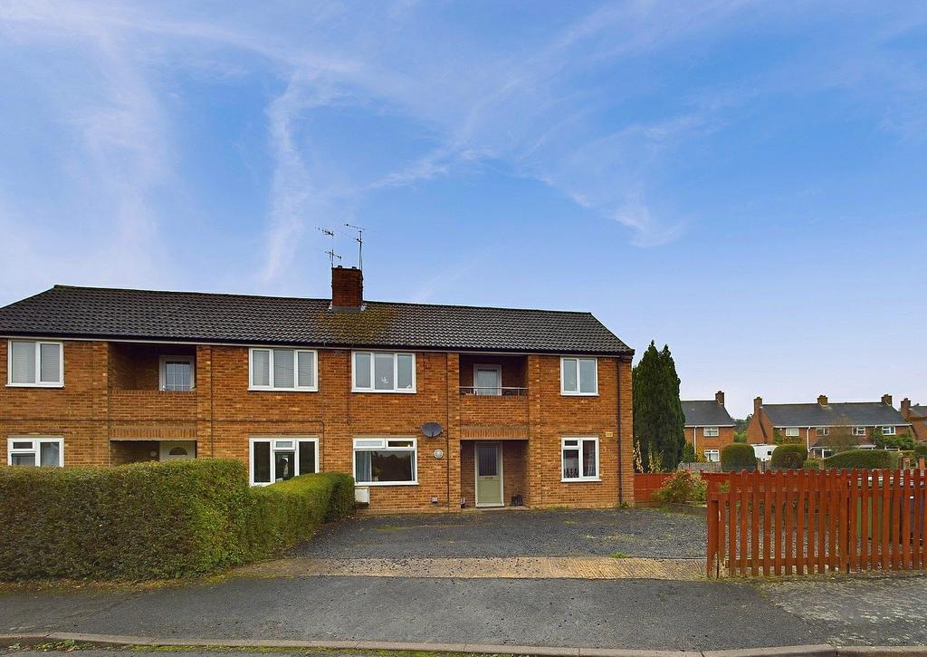 Malvern Close, Lower Broadheath... 2 bed maisonette for sale - £160,000