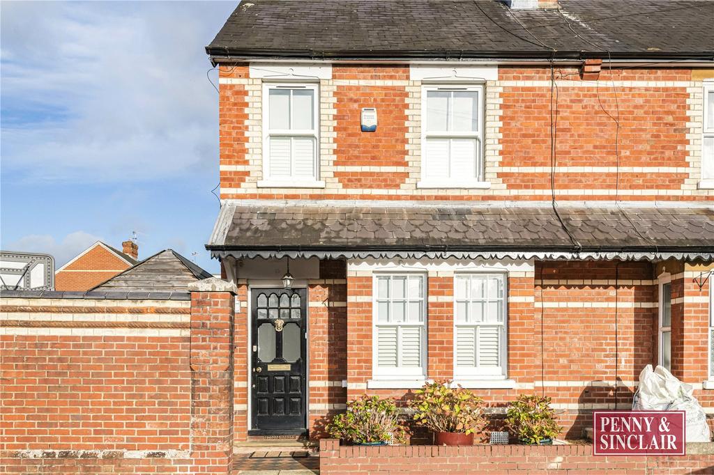 Grange Road, RG9 1DE 3 bed end of terrace house - £785,000
