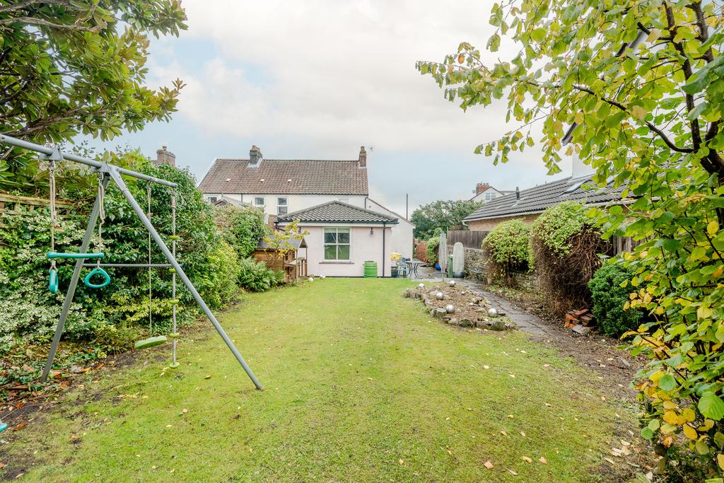 Westbury-on-Trym, Bristol BS9 3 bed semi-detached house for sale - £610,000