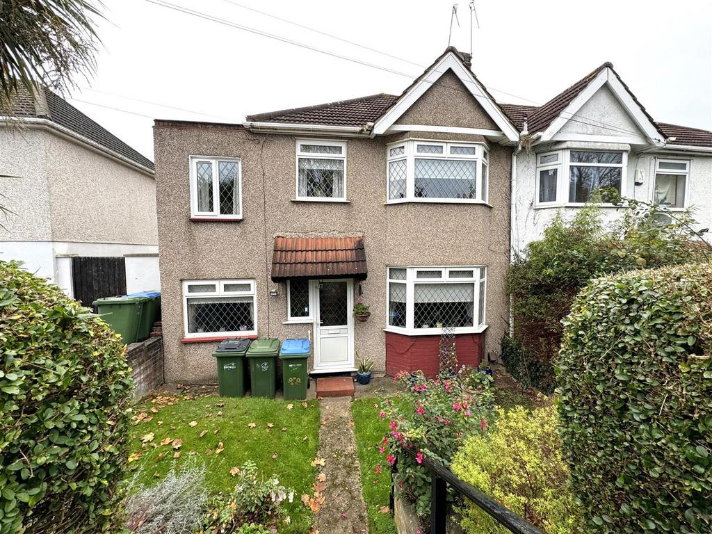Oakmere Road, Abbey Wood SE2 5 bed semi-detached house for sale - £489,995