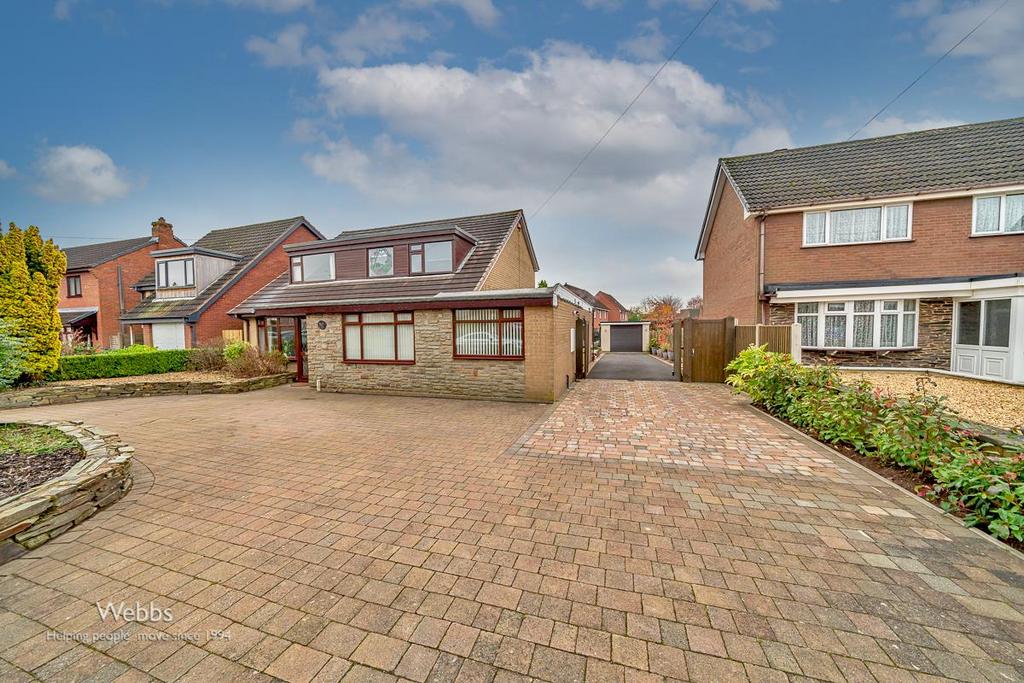 Old Fallow Road, Cannock WS11 3 bed detached house - £415,000
