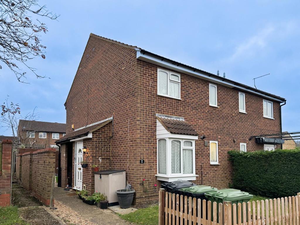 Eagle Drive, Flitwick, MK45 1 bed semi-detached house - £925 pcm (£213 pw)