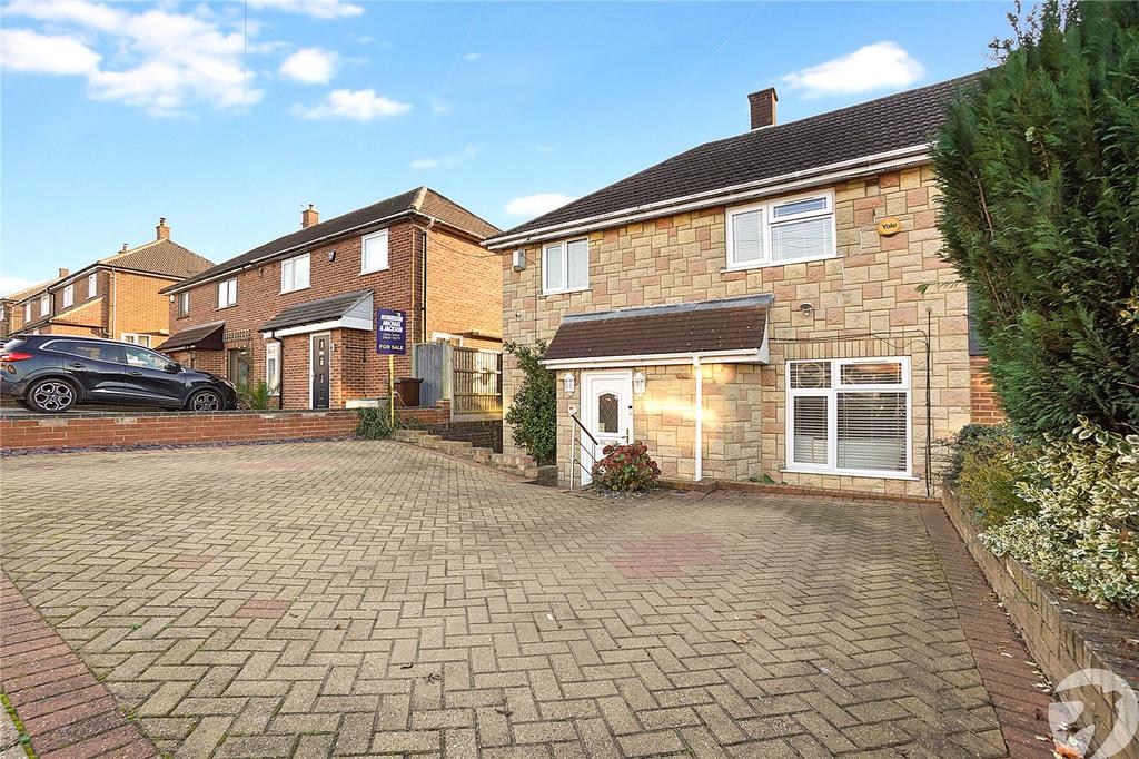 Windmill Street, Rochester, Kent, ME2 3 bed semi-detached house for ...