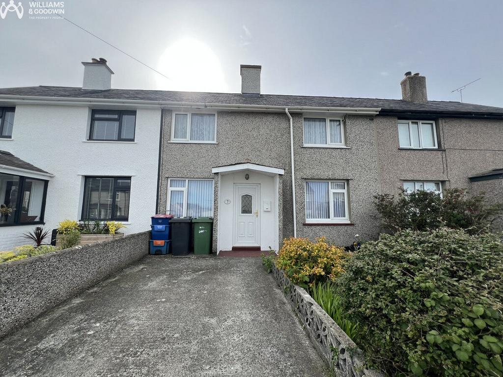 Maes Llewelyn, Aberffraw, Anglesey, LL63 3 bed terraced house - £169,950