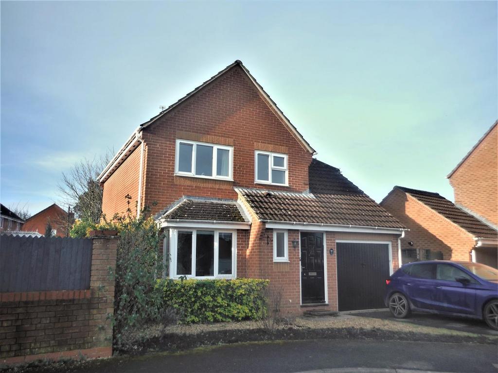 Harebell Way, Devizes 3 bed detached house - £1,150 pcm (£265 pw)