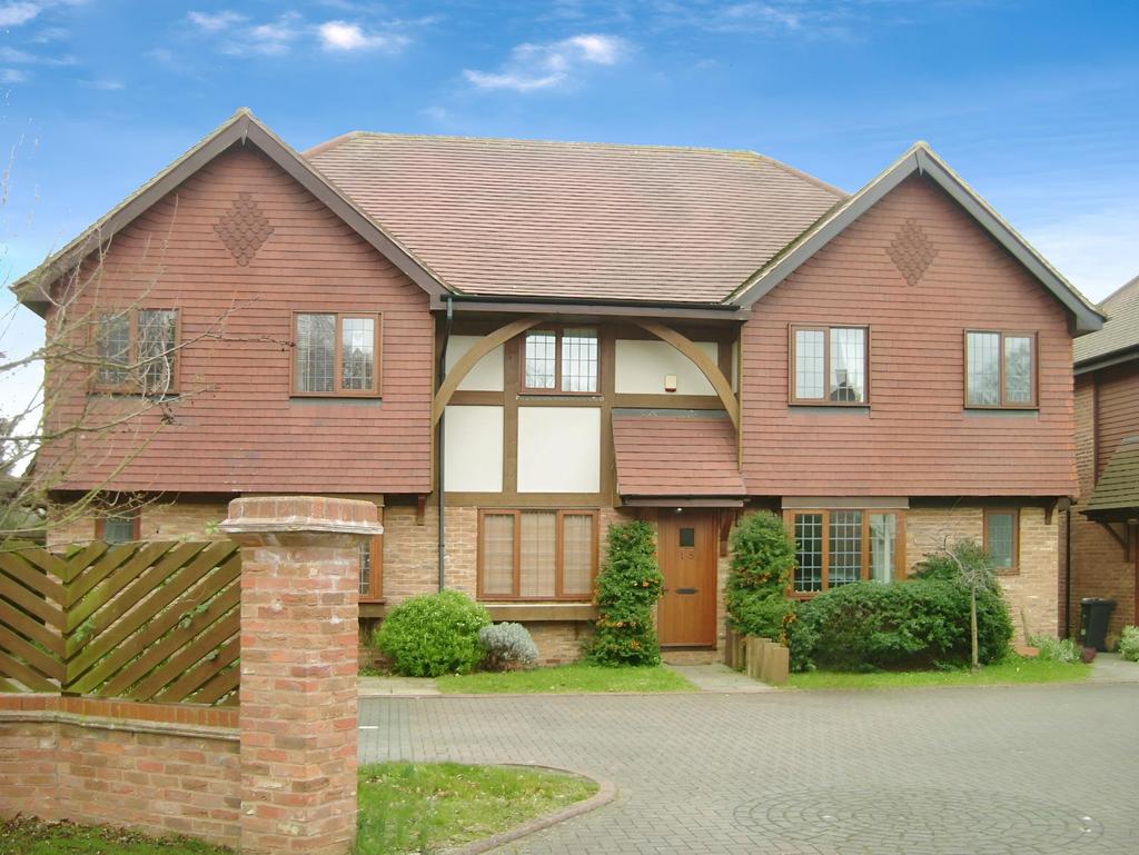 Parsonage Close, Oakley 2 bed terraced house - £1,050 pcm (£242 pw)
