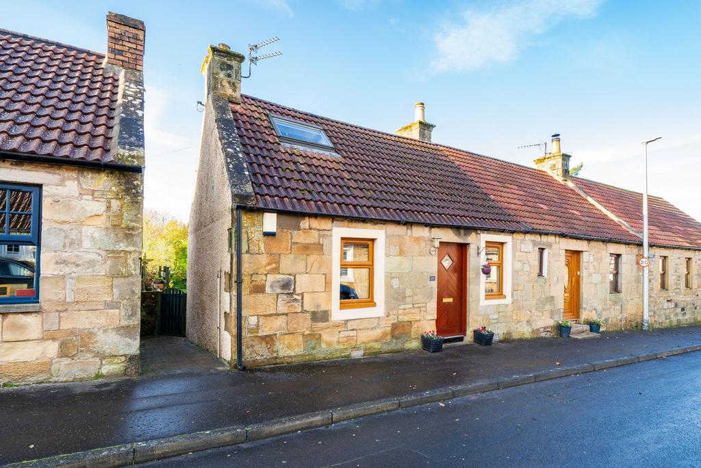 Mid Street, Kettlebridge, KY15 2 bed semi-detached house - £195,000