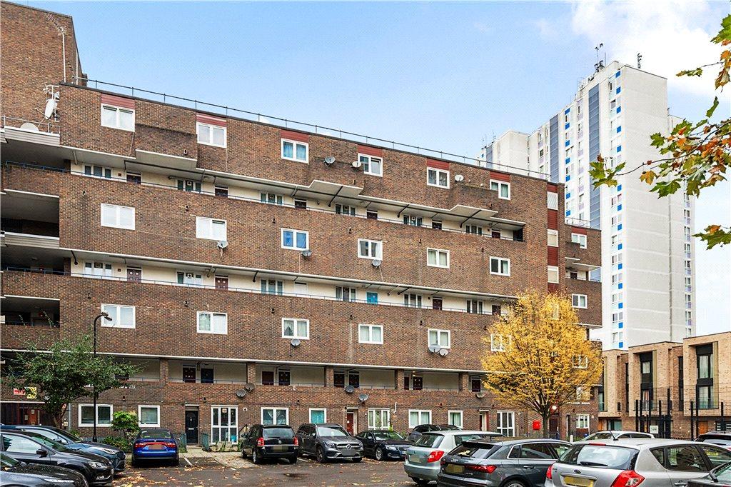 Hotspur Street, London 3 bed apartment - £415,000