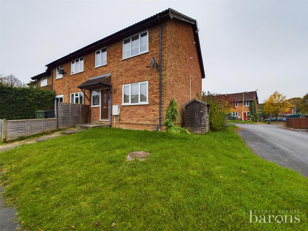 Thumwood, Basingstoke RG24 2 bed end of terrace house - £257,500