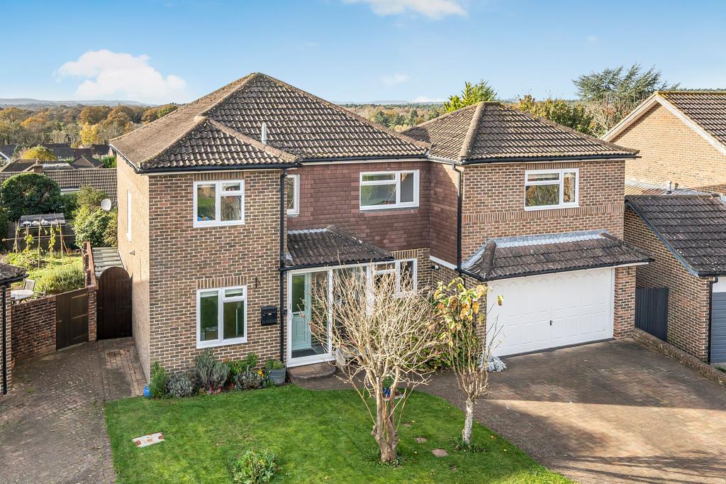 Goodwood Close, Midhurst, GU29 5 bed detached house for sale - £700,000