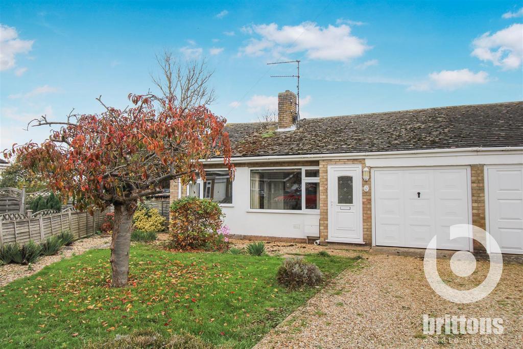 South Moor Drive, Heacham, King's Lynn 2 bed bungalow for sale - £240,000