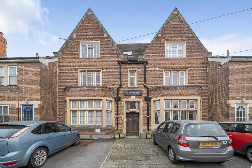 East Oxford, Oxford, OX4 2 bed flat - £375,000