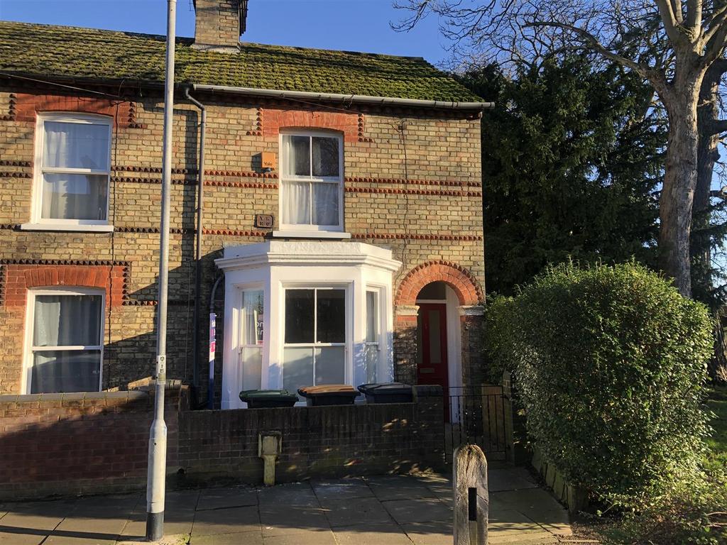 Howbury Street, Castle Road 3 bed end of terrace house - £1,500 pcm (£ ...