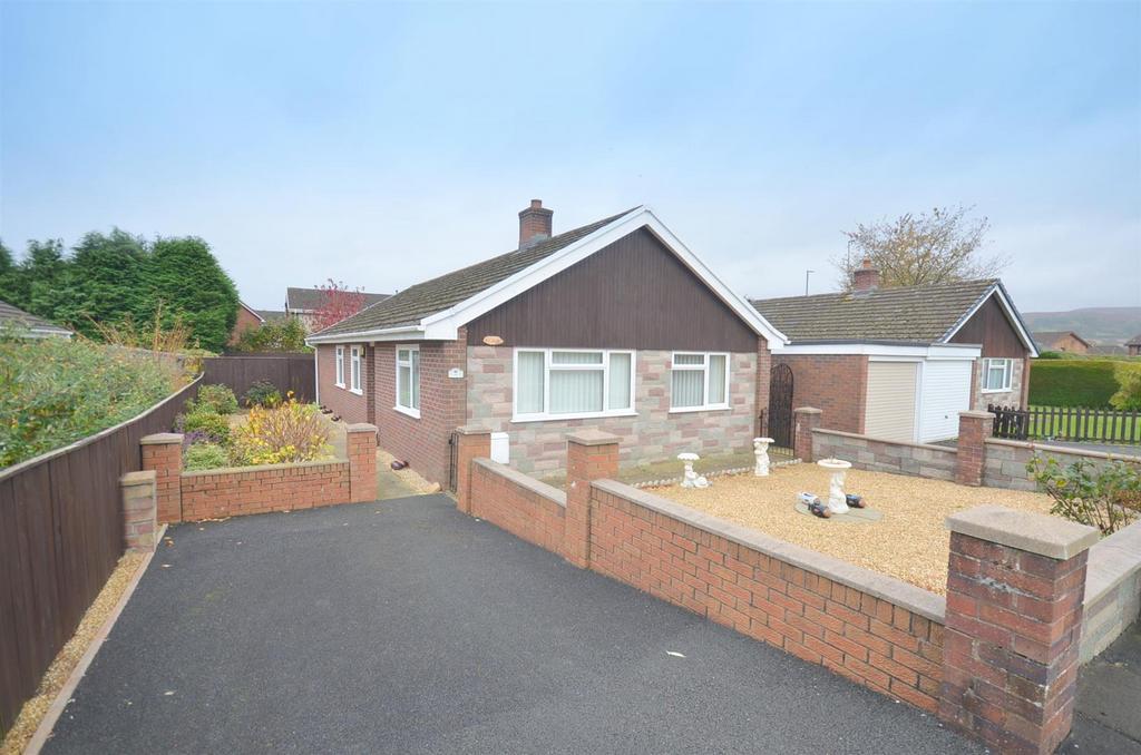 Hazelmere Estate, Rhayader 3 bed house - £295,000