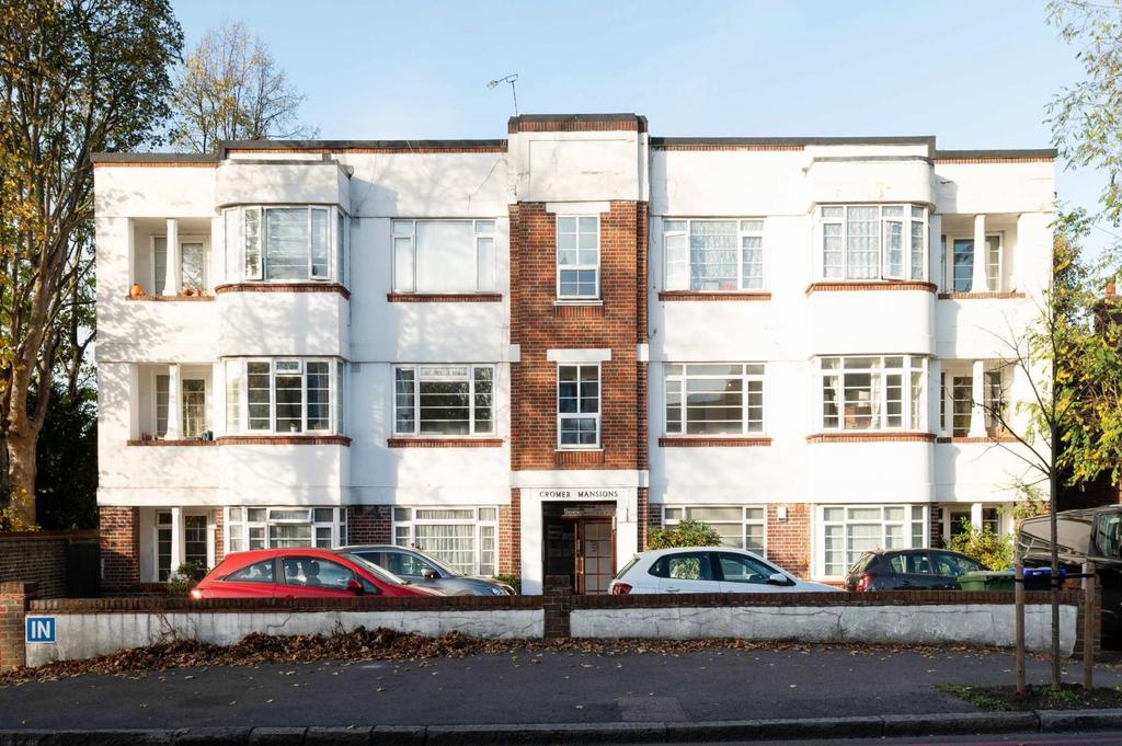 Cheam Road, Sutton 2 bed flat - £300,000