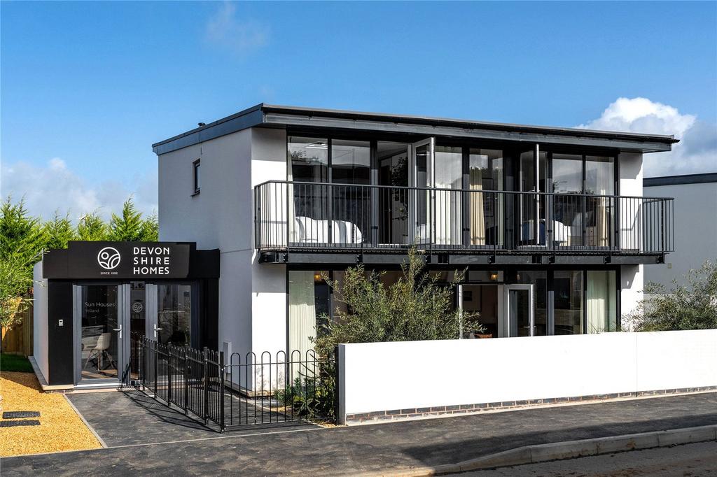 11 Walter Way D, Yelland, Barnstaple... 4 bed detached house - £459,950