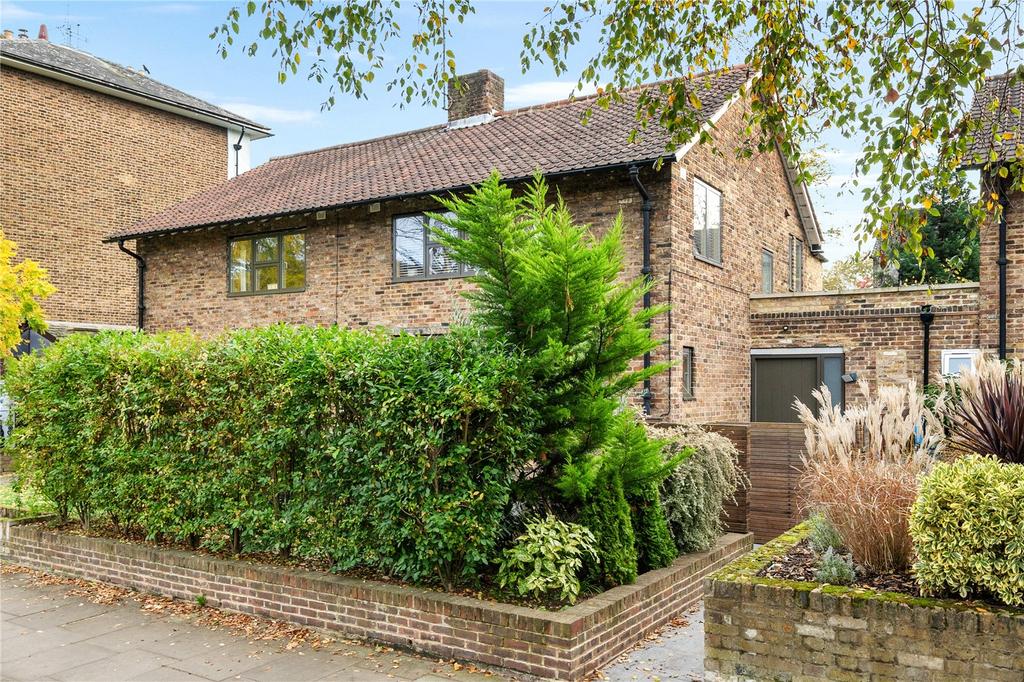 Canonbury Park North, London, N1 4 bed semi-detached house for sale - £ ...