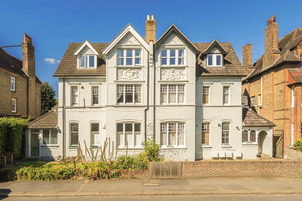 Thirlmere Road, London SW16 2 bed flat - £475,000