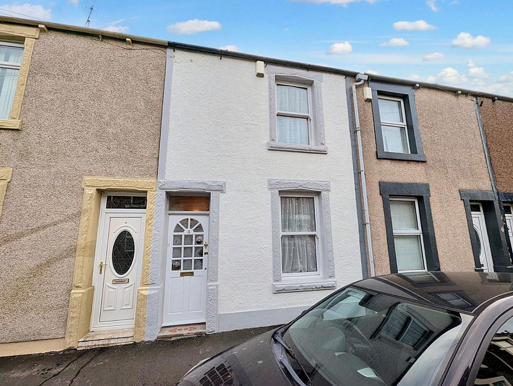 Albert Street, Workington CA14 2 bed terraced house - £70,000