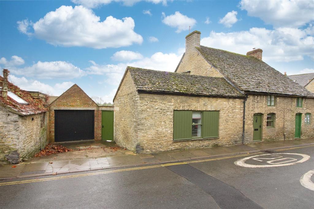 42 Bristol Street, Malmesbury 3 bed house - £550,000
