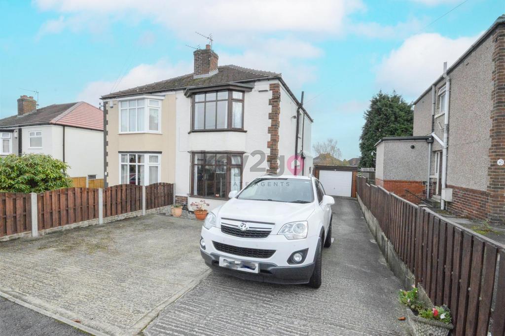 Hurlfield Drive, Sheffield, S12 3 bed semi-detached house - £200,000