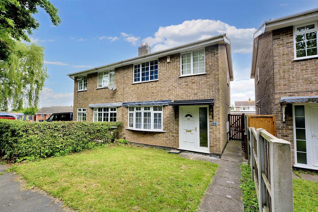 Selina Close, Castle Donington 3 bed semi-detached house - £210,000